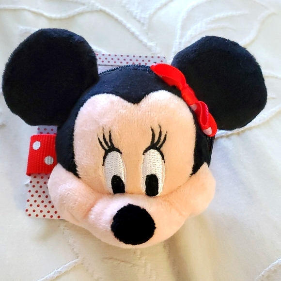 Disney | Bags | Disneys Minnie Mouse Wrist Coin Purse For 3yrs | Poshmark